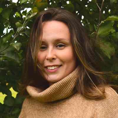 Kristin Hallberg's Instagram, Twitter & Facebook on IDCrawl